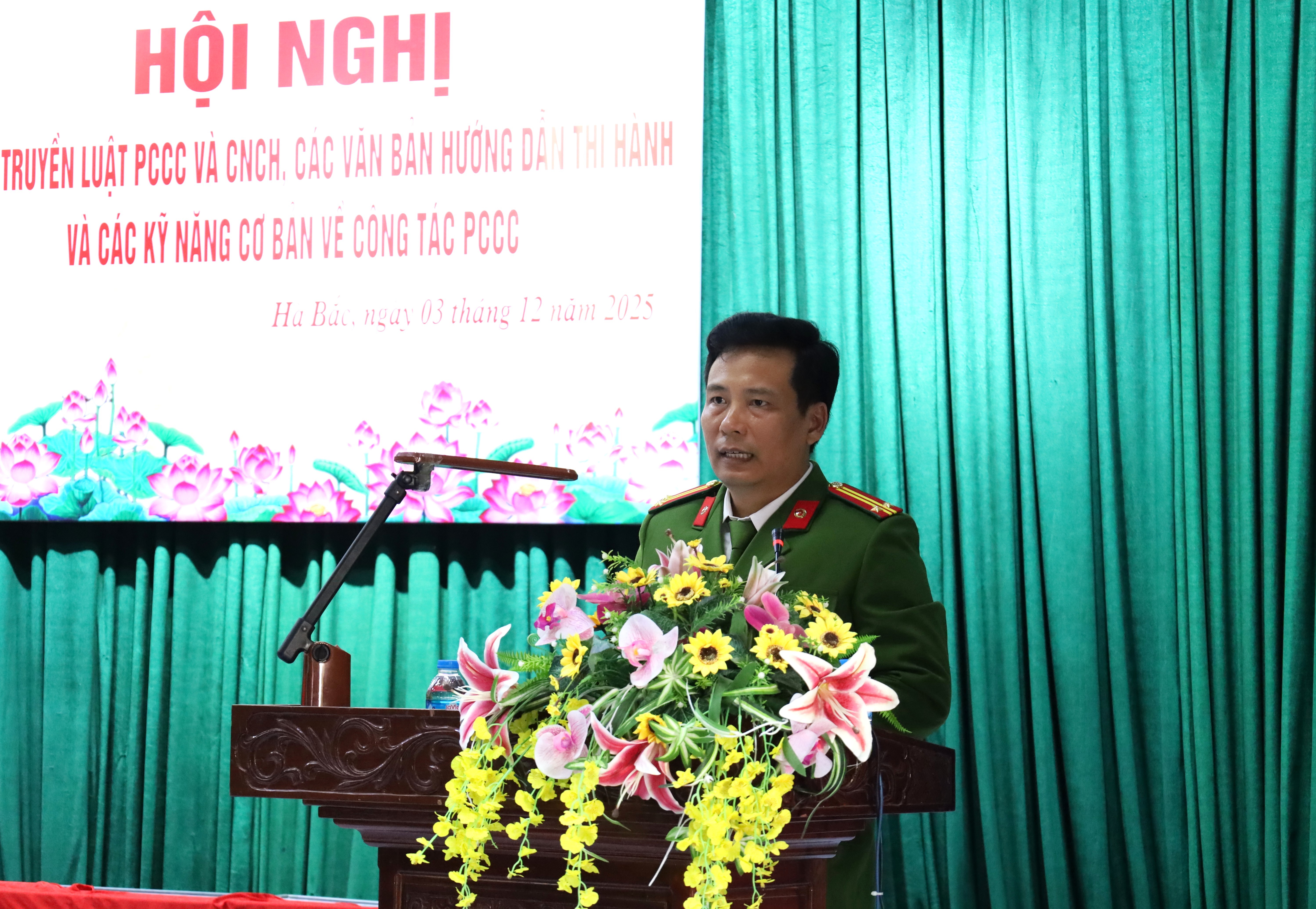 Công an xã Hà Bắc tuyên truyền Luật PCCC và CNCH các văn bản hướng dẫn ...